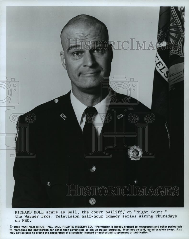 1986 Press Photo Richard Moll stars as 'Bull' on "Night Court ...