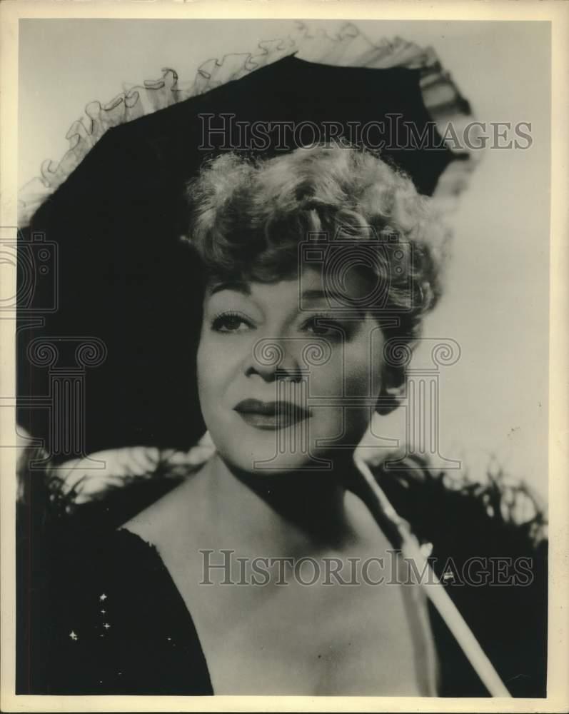 Beatrice Kay