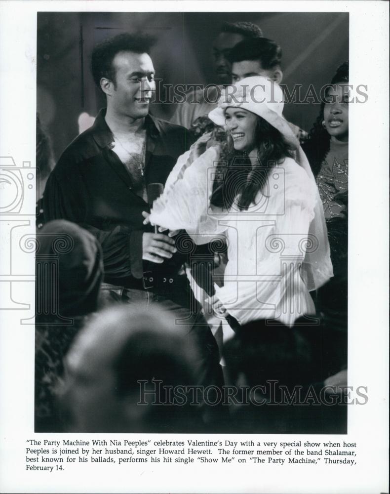Howard Hewett E Nia Peeples